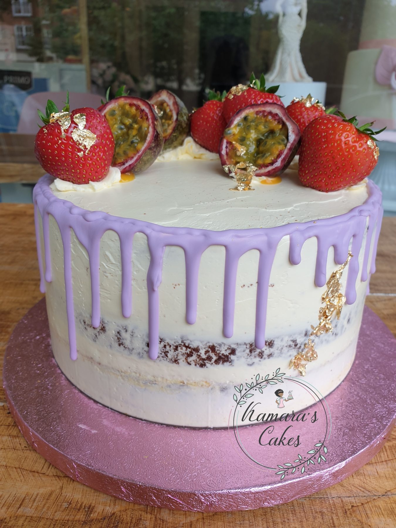 Passion fruit Sponge - Kamara Cakes